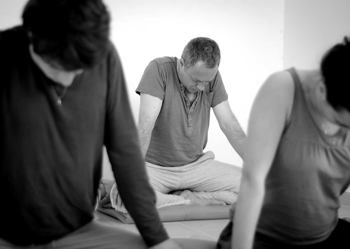 What Makes Satyananda Yoga Such A Powerful Yoga Style